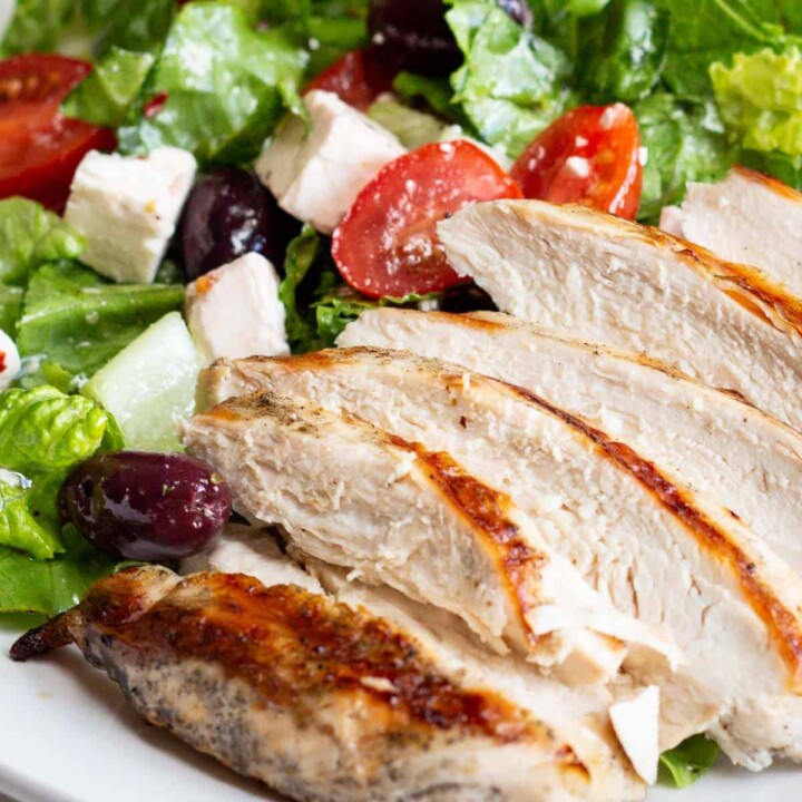 Copycat Panera Greek Salad Recipe - Seanna's Kitchen