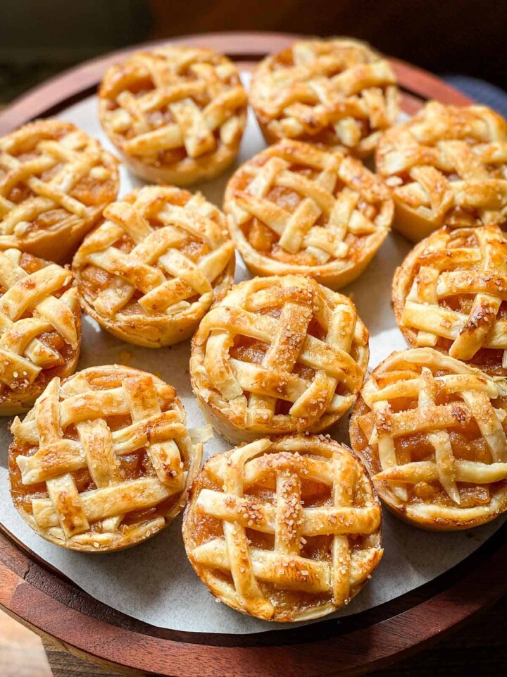 Easy Mini Apple Pies In Muffin Tins - Seanna's Kitchen