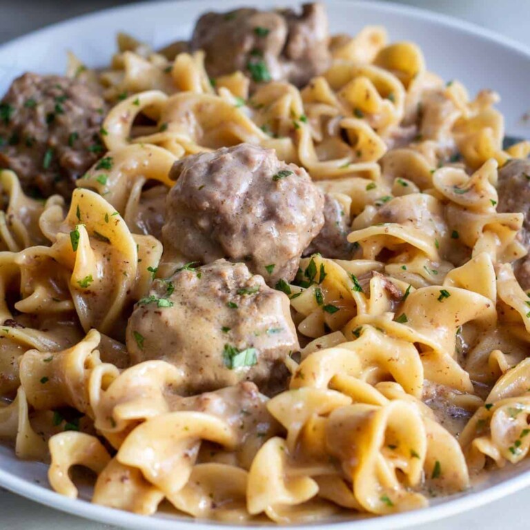 Easy One Pot Swedish Meatballs With Egg Noodles - Seanna's Kitchen